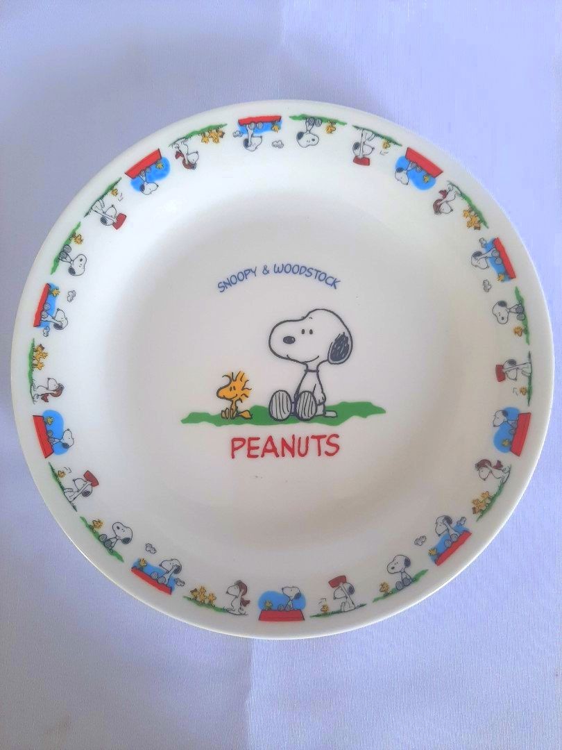 Peanuts Snoopy Plate, Furniture & Home Living, Kitchenware & Tableware ...