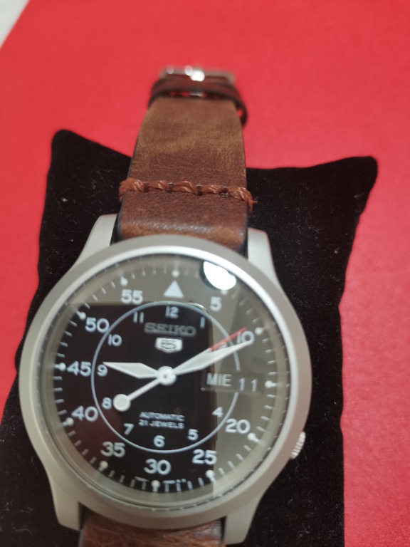 SEIKO SNK809, Men's Fashion, Watches & Accessories, Watches on Carousell
