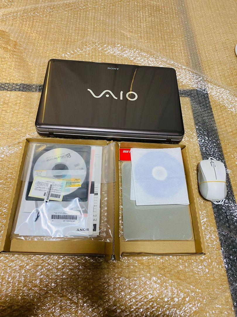 Sony VAIO 2010 laptop set with box, Computers & Tech, Laptops ...