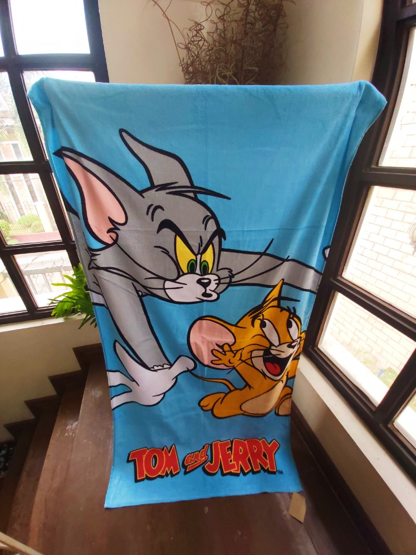 Tom and Jerry Bath Towel, Furniture & Home Living, Bedding & Towels on ...