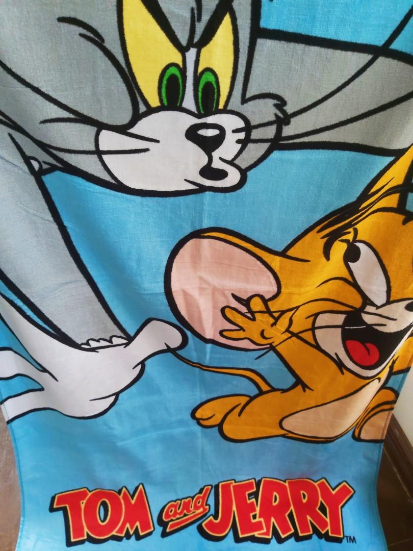 Tom and Jerry Bath Towel, Furniture & Home Living, Bedding & Towels on ...