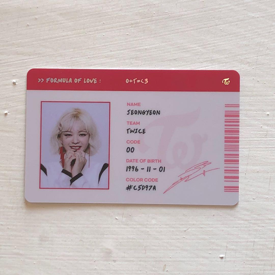 TWICE Formula Of Love Jeongyeon ID Card Photocard, Hobbies & Toys ...