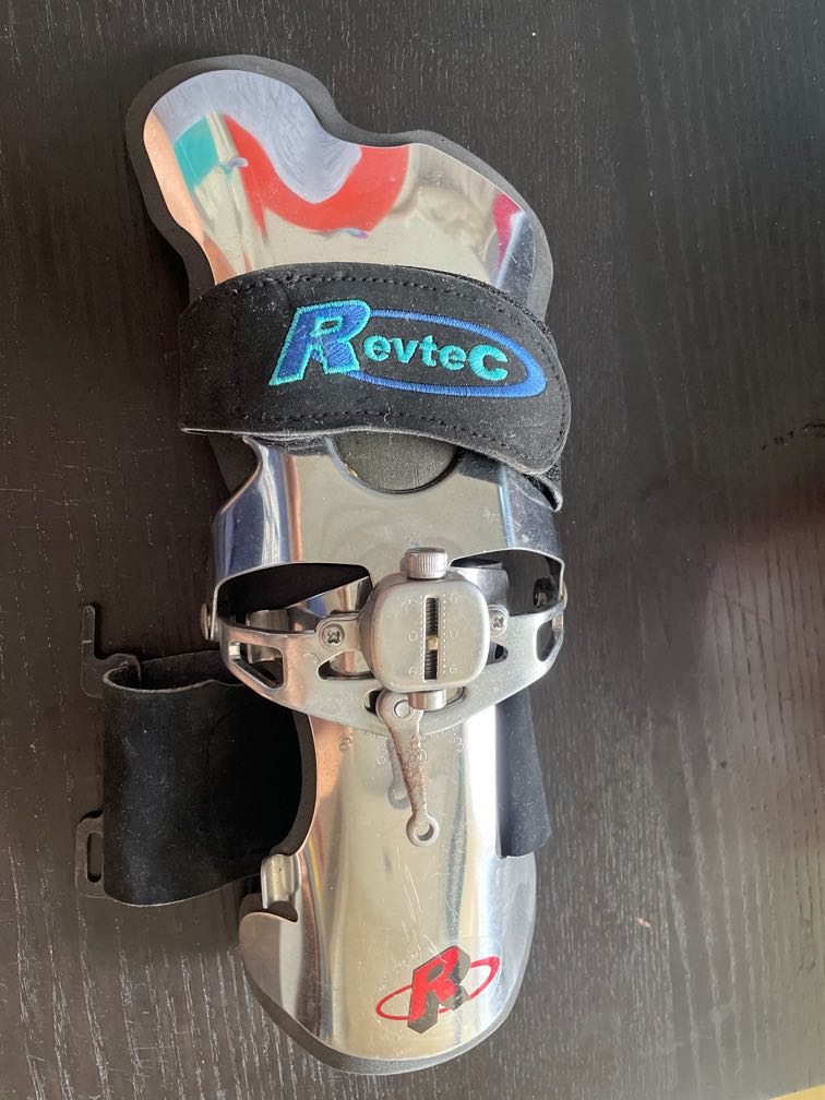 Adjustable bowling hand guard, Sports Equipment, Other Sports Equipment ...