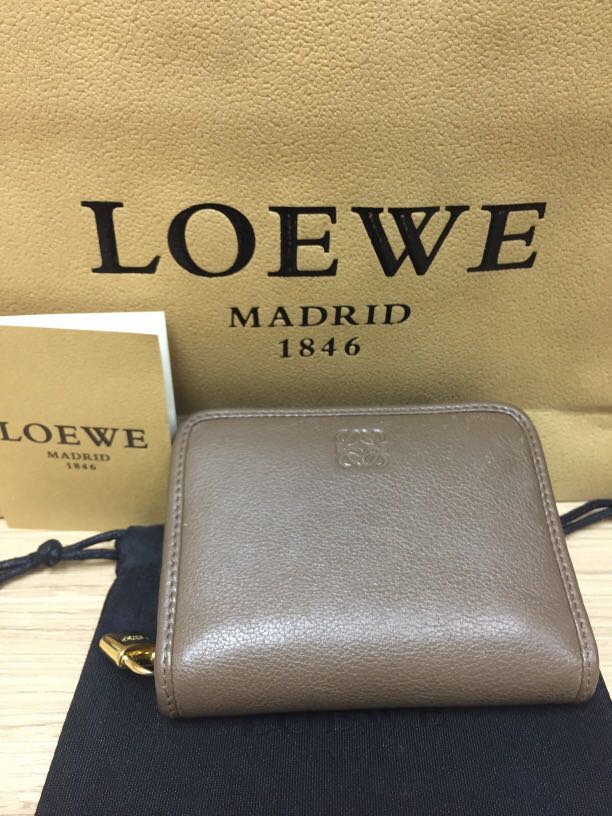 Authentic Loewe wallet, Women's Fashion, Bags & Wallets, Wallets & Card ...
