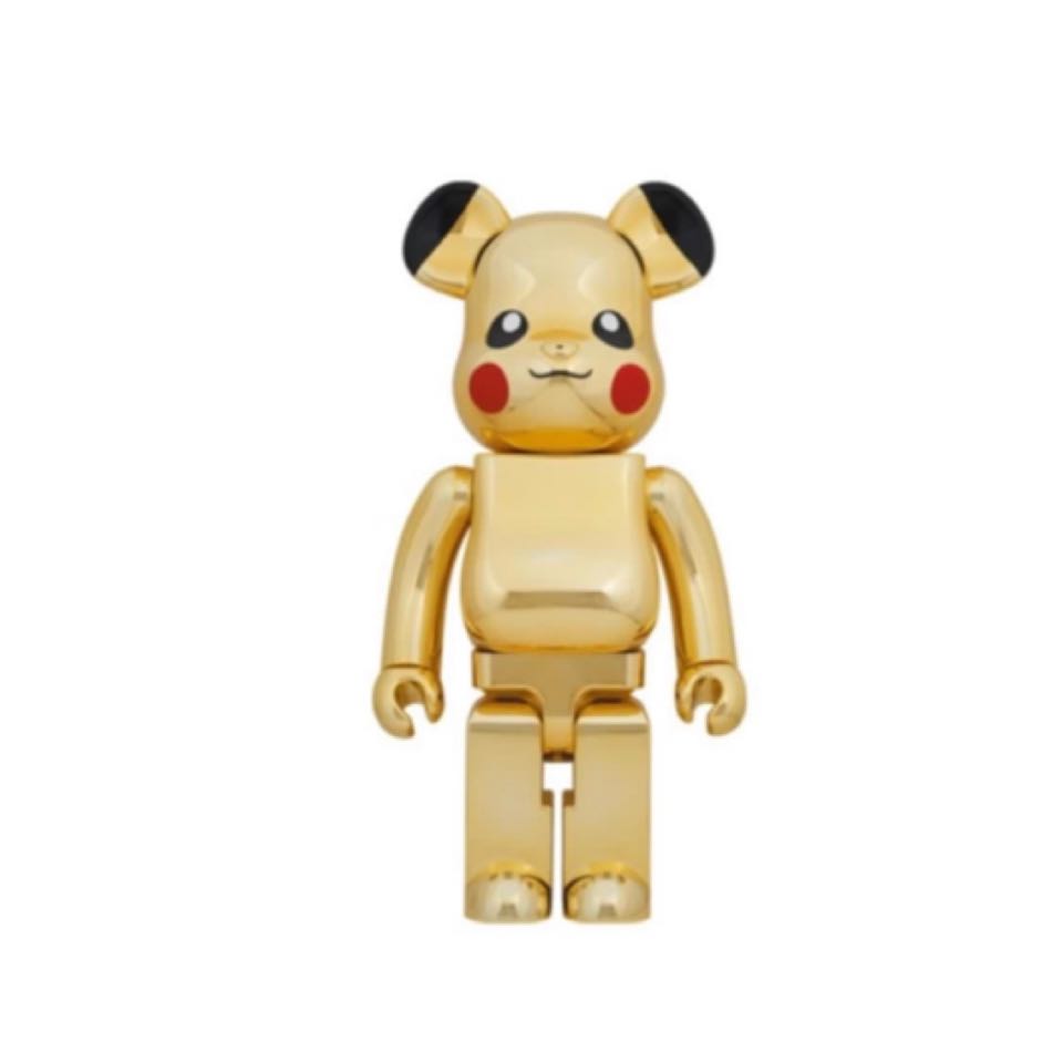 Bearbrick Pikachu Gold chrome 1000% ピカチュウ Be@rbrick, Hobbies & Toys ...
