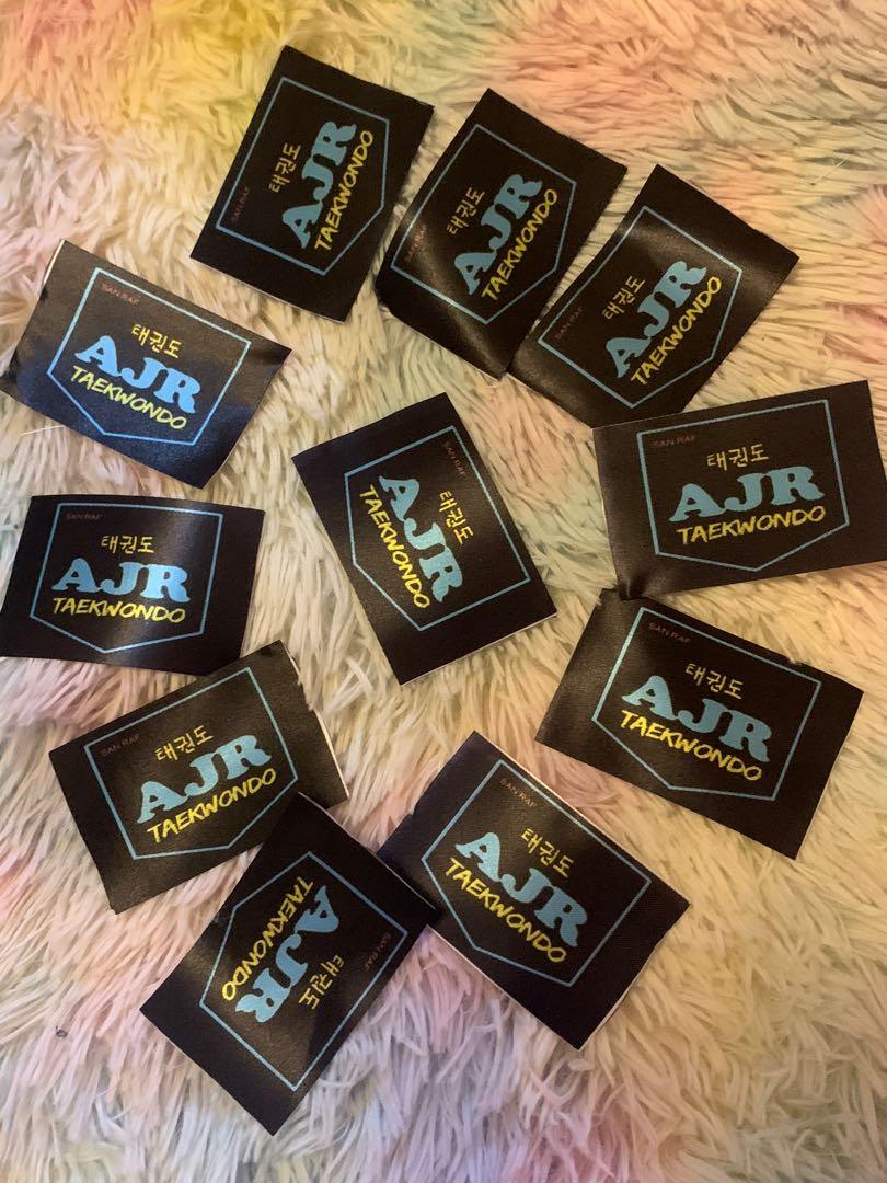 Etiketa/Labels, Women's Fashion, Tops, Blouses on Carousell