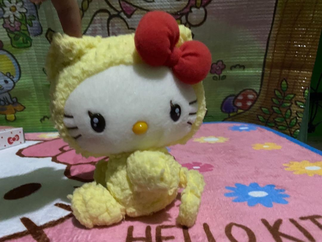 Hello Kitty Yellow, Hobbies & Toys, Toys & Games on Carousell