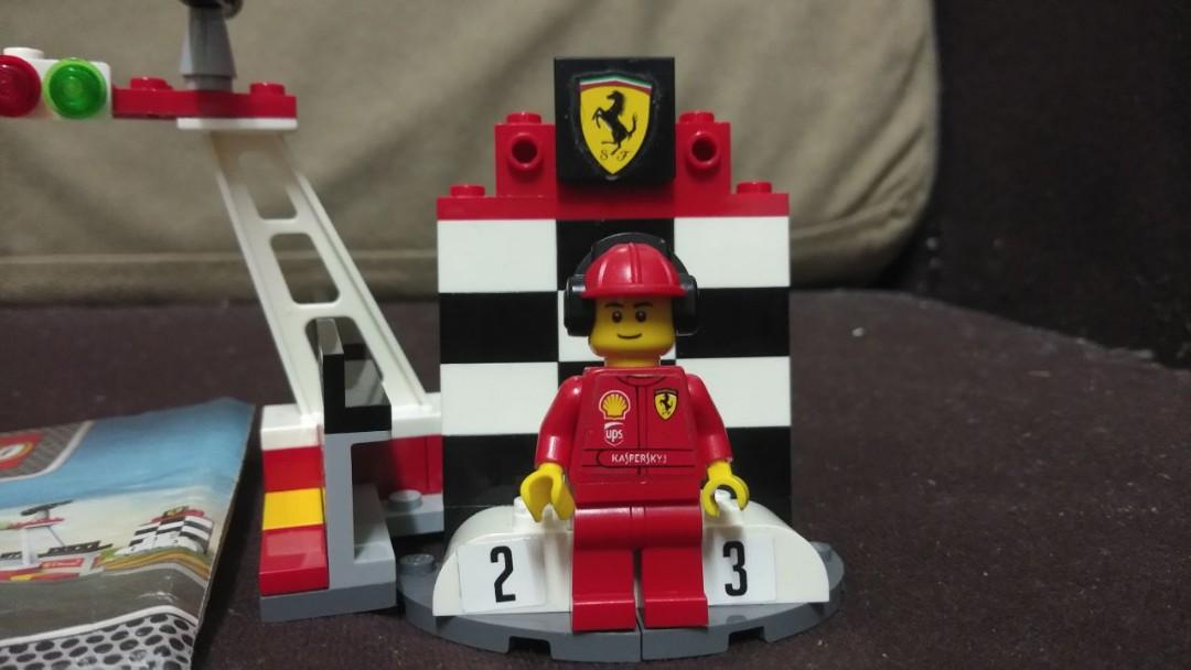 Lego Finish Line & Podium Shell V-Power 40194, Hobbies & Toys, Toys ...