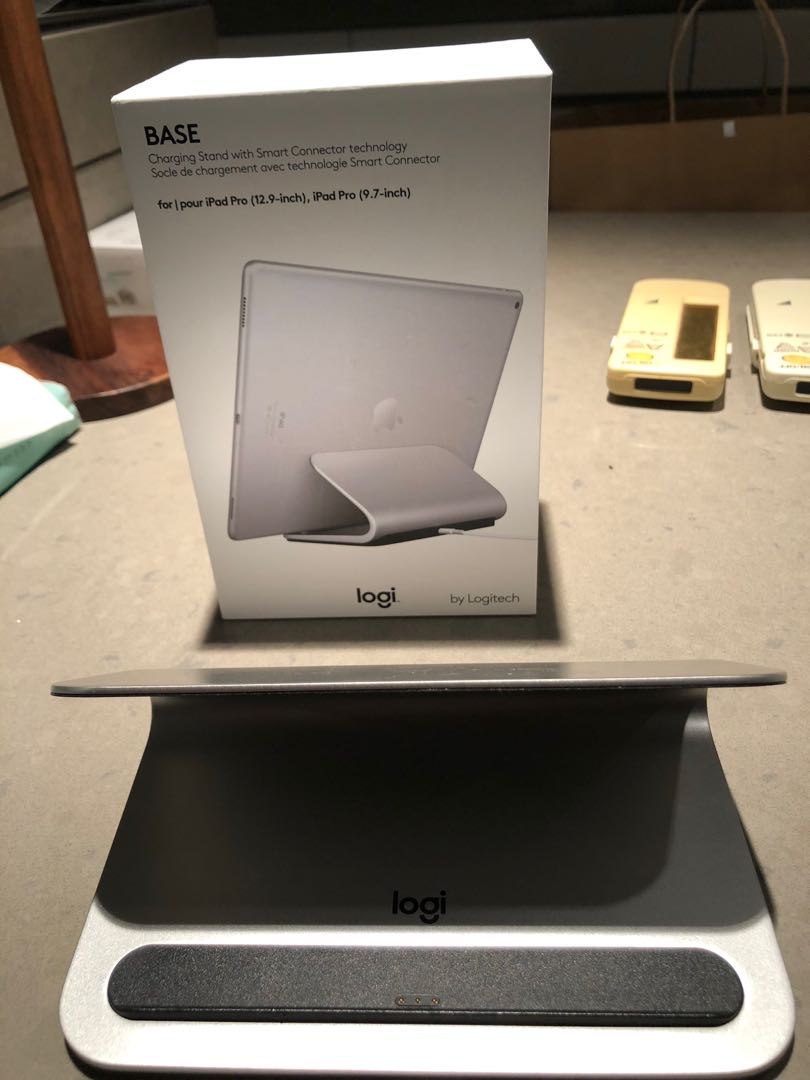 Logitech iPad base, TV & Home Appliances, Electrical, Adaptors ...