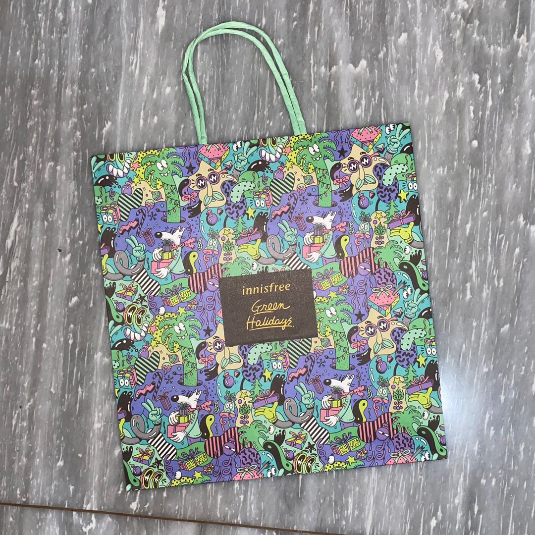 Paper Bag Innisfree (LIMITED EDITION), Kesehatan & Kecantikan, Kulit ...