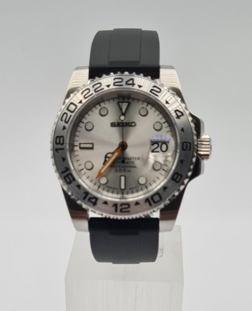 Seiko Mod Explorer 2 GMT Silver Dial Edition, Men's Fashion, Watches ...