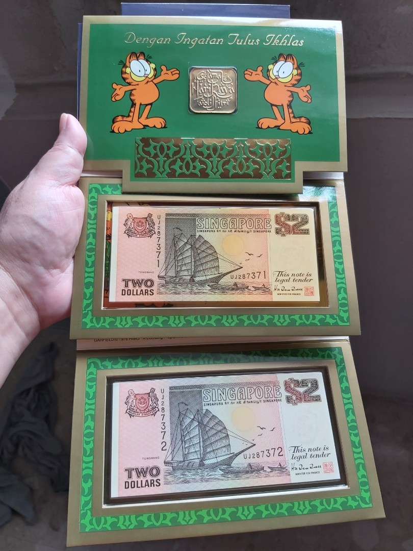 Singapore mint hari raya garfield medal with ship notes, Hobbies & Toys ...