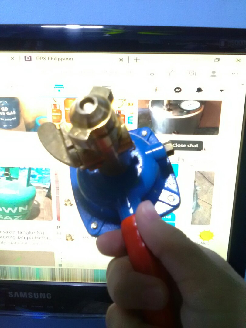 Solane LPG regulator w/hose, Furniture & Home Living, Kitchenware ...