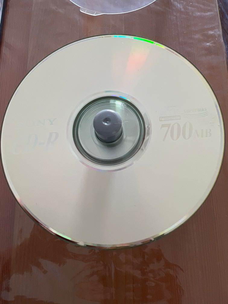 Sony CD-R 700mb, Hobbies & Toys, Music & Media, CDs & DVDs on Carousell