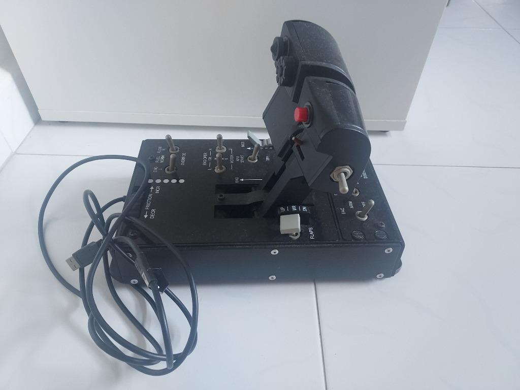 Thrustmaster HOTAS Warthog throttle, Video Gaming, Gaming Accessories ...