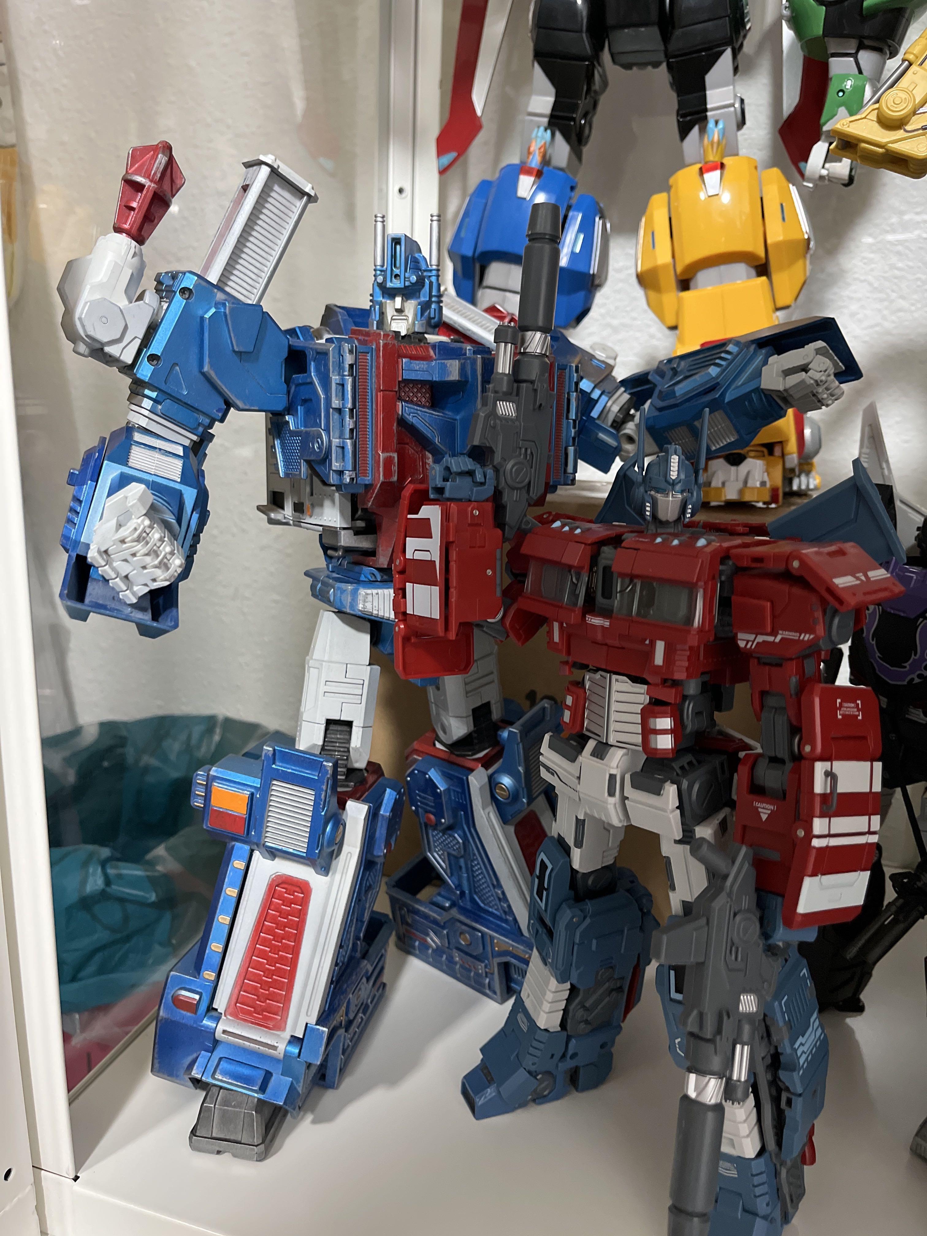 Transformer 3rd party KFC Citizen Stack (Ultra Magnus), Hobbies & Toys ...