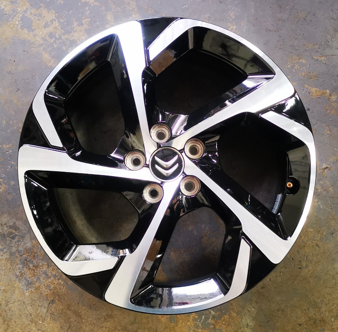 Used 18" Original Citroën Rims, Car Accessories, Tyres & Rims on Carousell