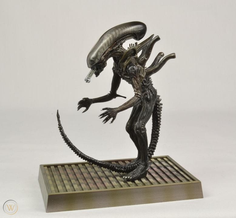 Alien 1979, Hobbies & Toys, Collectibles & Memorabilia, Fan Merchandise ...