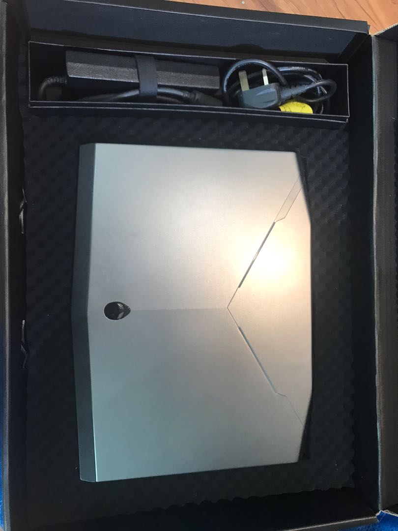 Alienware M14, 2014. Screen color not good., Computers & Tech, Laptops ...