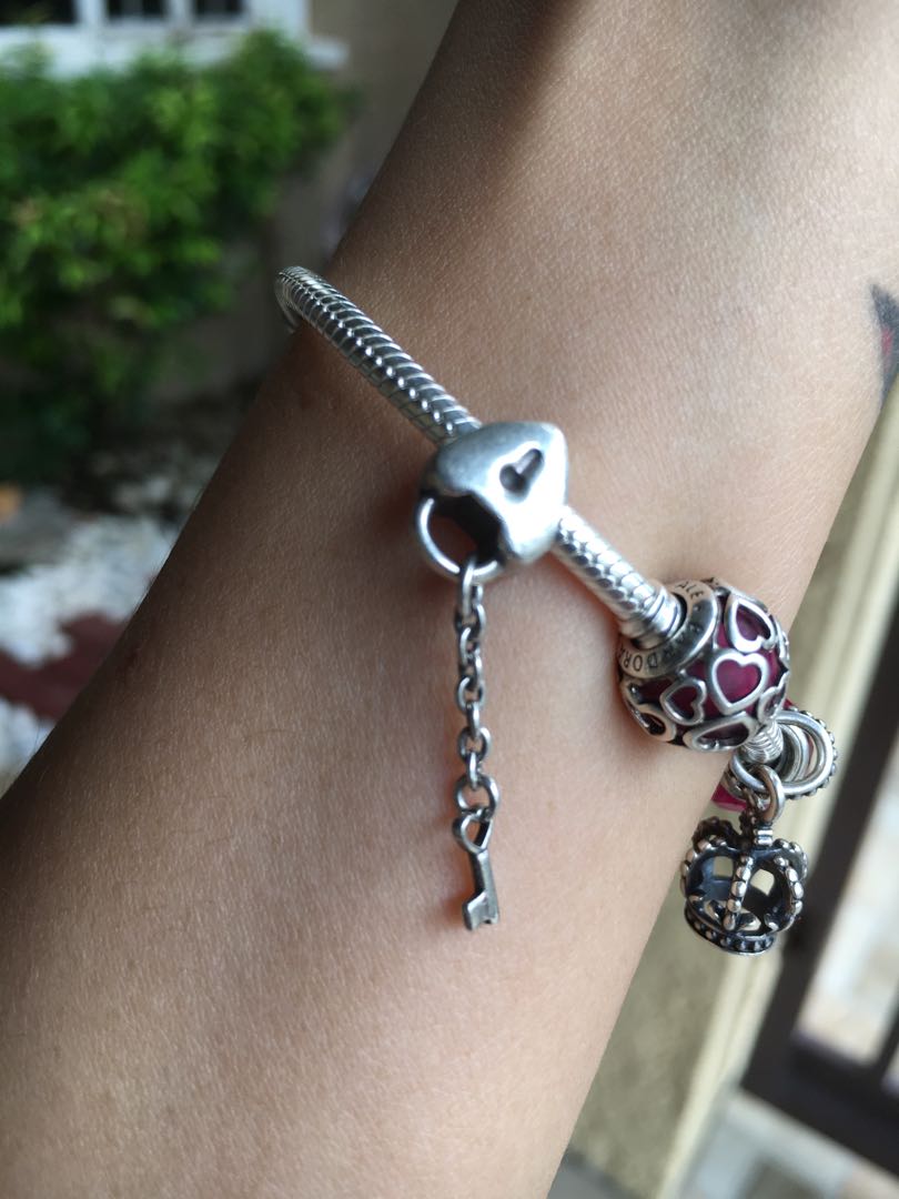 Authentic Pandora Key to my heart, Women's Fashion, Jewelry ...