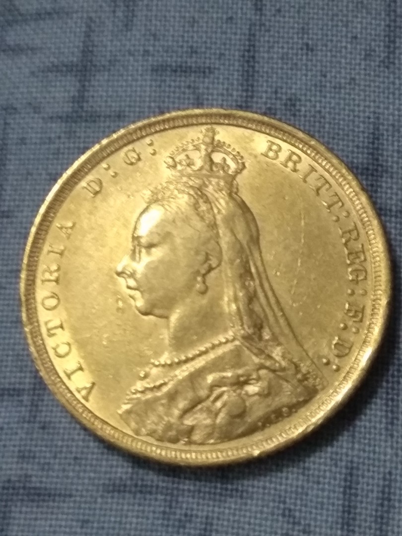 Gold Sovereign Queen Victoria 1889 coin, Hobbies & Toys, Memorabilia ...