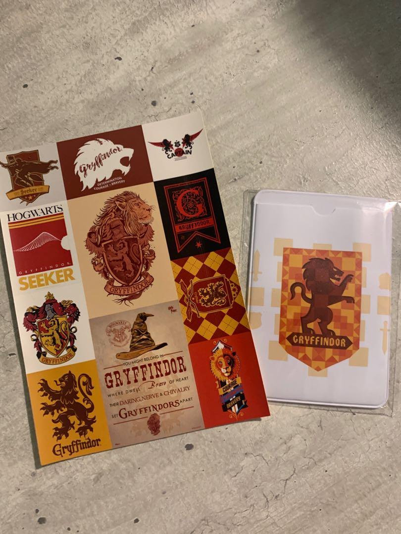 Harry Potter Gryffindor Hogwarts Card Holder & Sticker, Hobbies & Toys ...