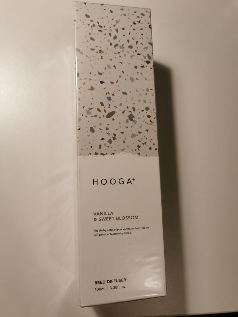 Hooga Reed Diffuser - Vanilla & Sweet blossom, Furniture & Home Living ...