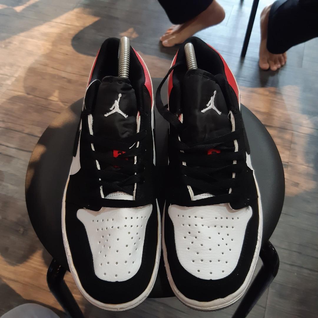 Nike AJ DIOR LOW, Men's Fashion, Footwear, Sneakers on Carousell