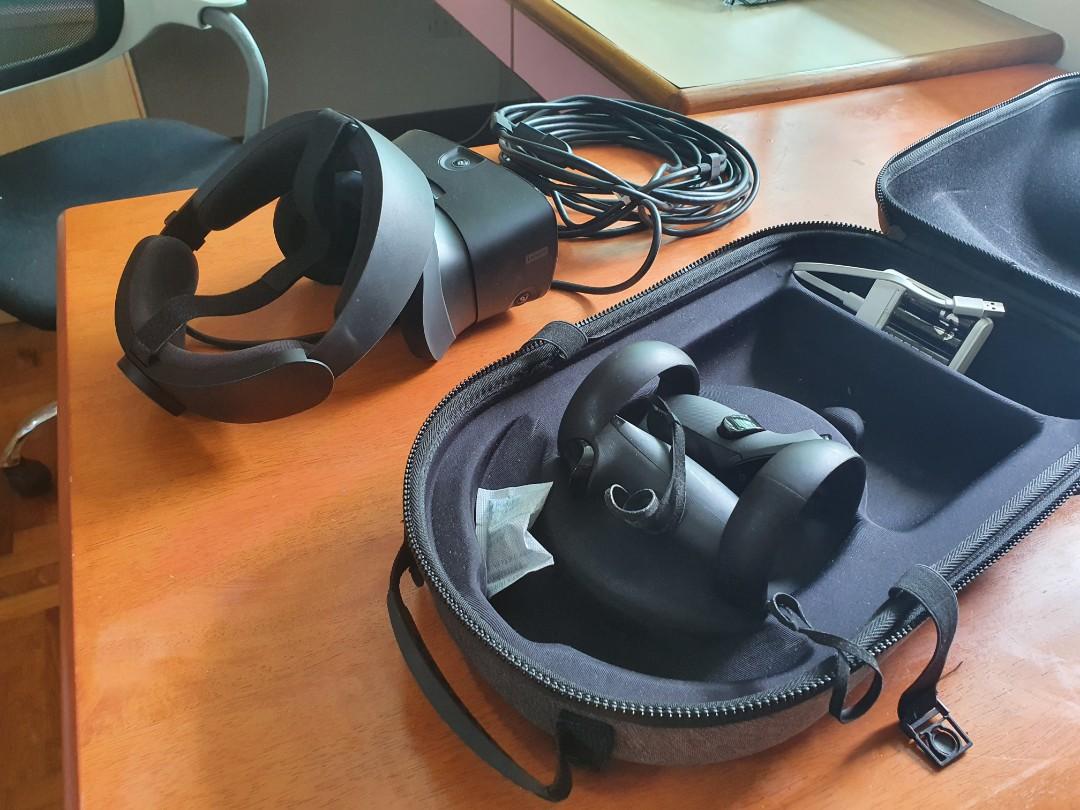 Oculus Rift S with Accessories, Video Gaming, Gaming Accessories ...