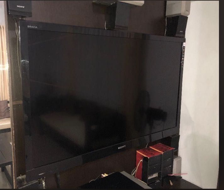 Sony Bravia LED TV 42 inches model KLV-42EX-410, TV & Home Appliances ...