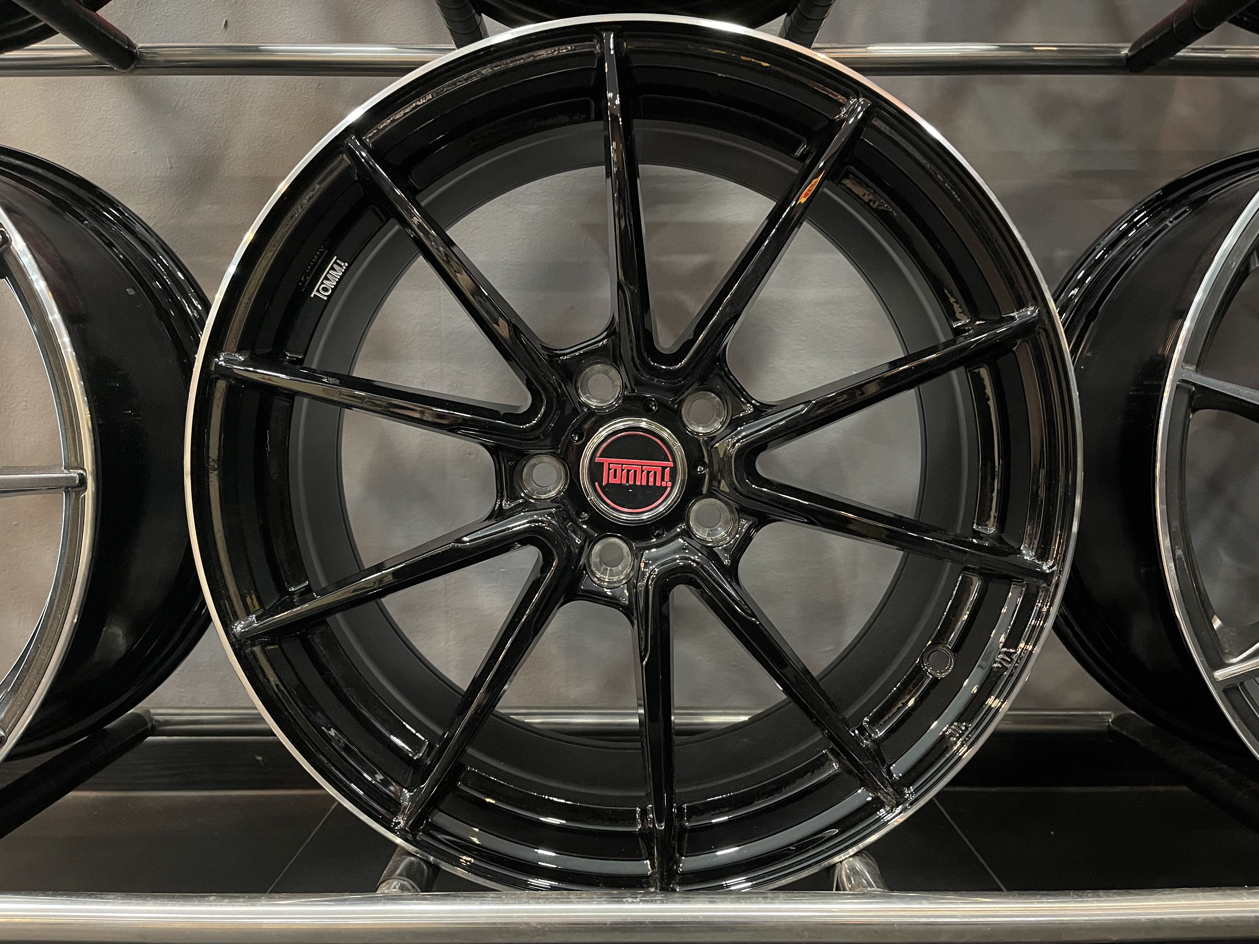 Ultra lightweight TOMMI Sport rim 18”, Car Accessories, Tyres & Rims on ...