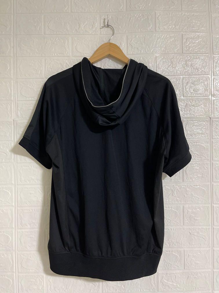 Uniqlo Training/Cycling Wear, Men's Fashion, Activewear on Carousell