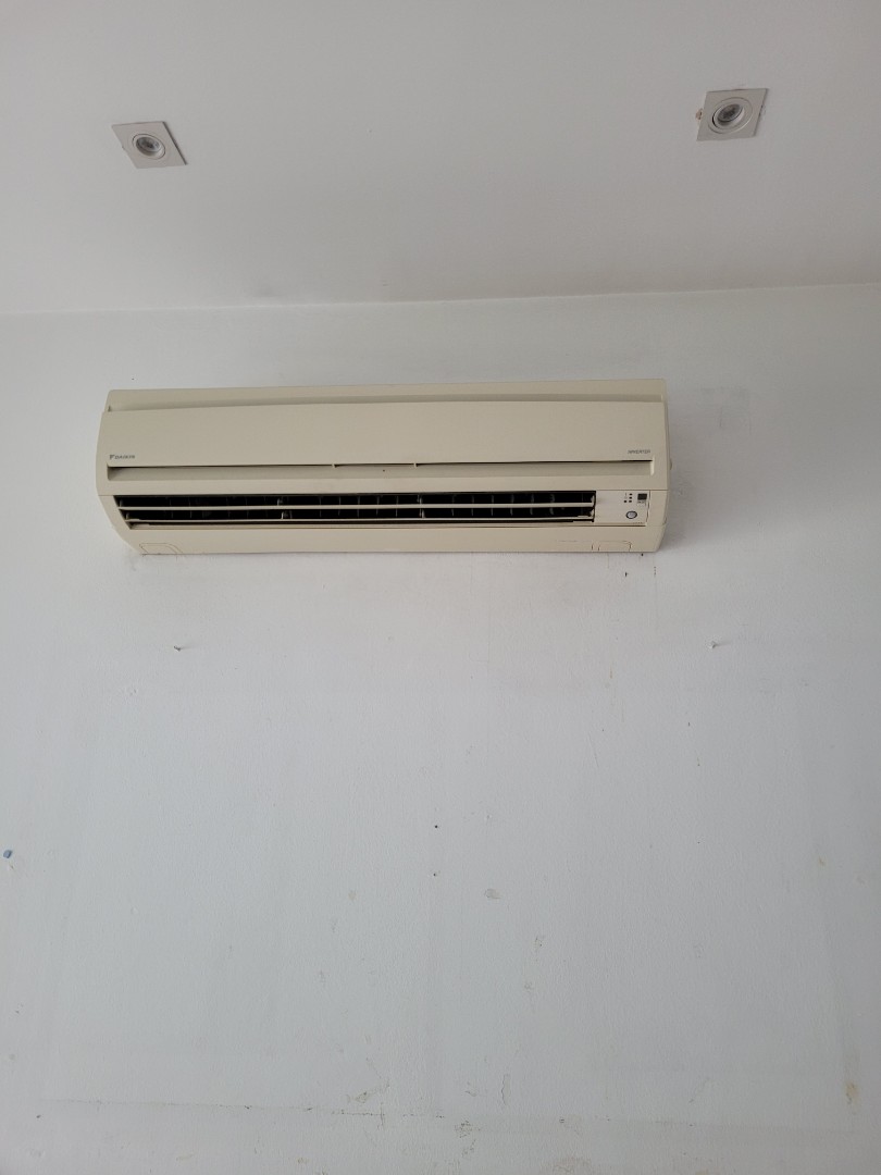 Used Aircon unit for sales going cheap price self collection interested ...