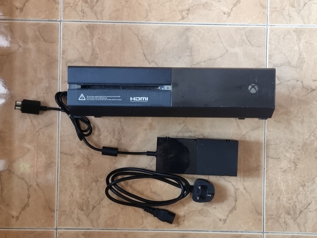 Xbox One Console & Power Supply Unit, Video Gaming, Video Game Consoles ...