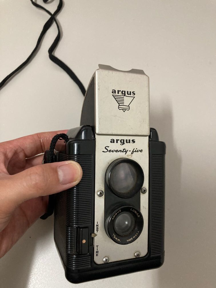 Argus seventy-five 620 film camera, Photography, Cameras on Carousell