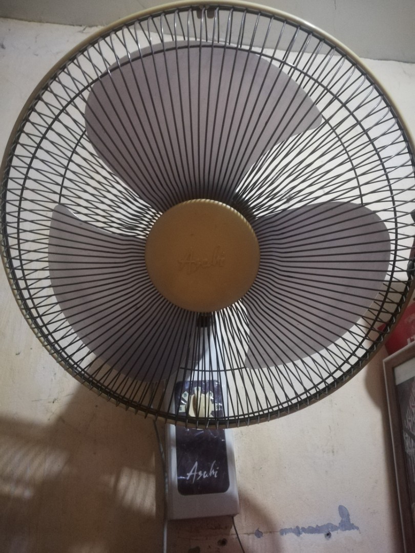 Asahi Wall fan, Furniture & Home Living, Lighting & Fans, Fans on Carousell