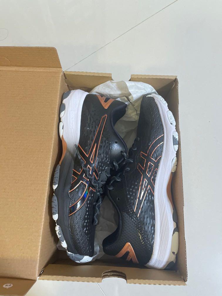 ASICS Netball Shoes (Netburner Professional FF2), Women's Fashion ...