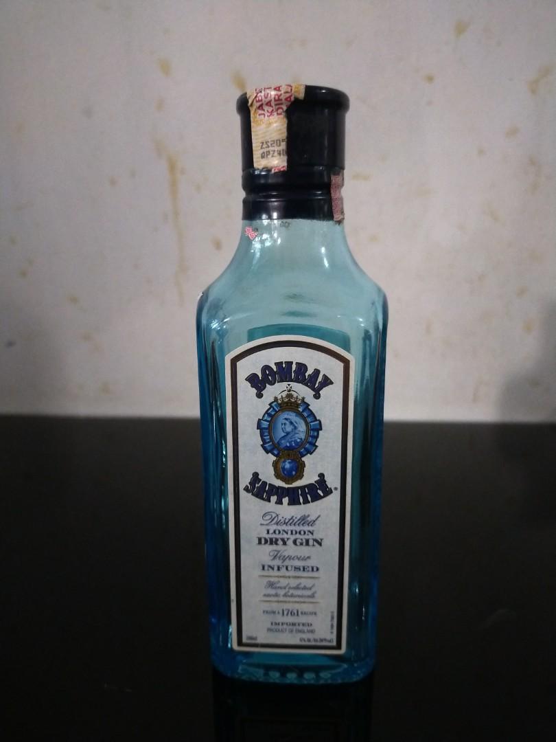 Botol Bekas Unik Bombay Sapphire, Antik, Pajangan di Carousell