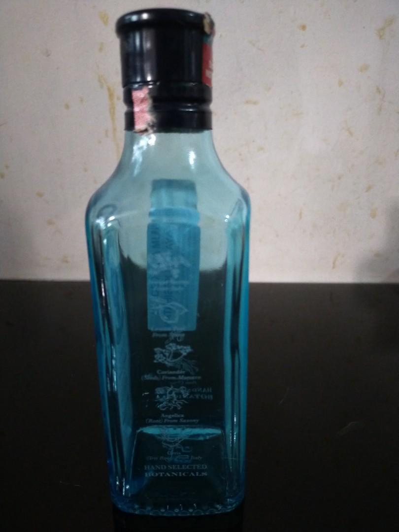 Botol Bekas Unik Bombay Sapphire, Antik, Pajangan di Carousell