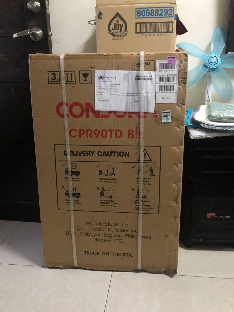 Condura personal ref 3.2 cf 2 door, TV & Home Appliances, Kitchen ...