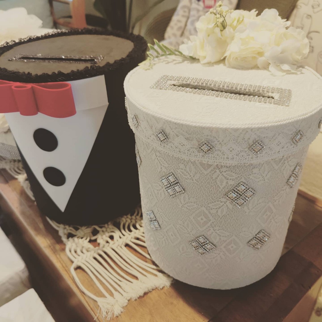 Dulang hantaran. Gubahan hantaran. Wedding tray. Sireh dara. Sireh ...