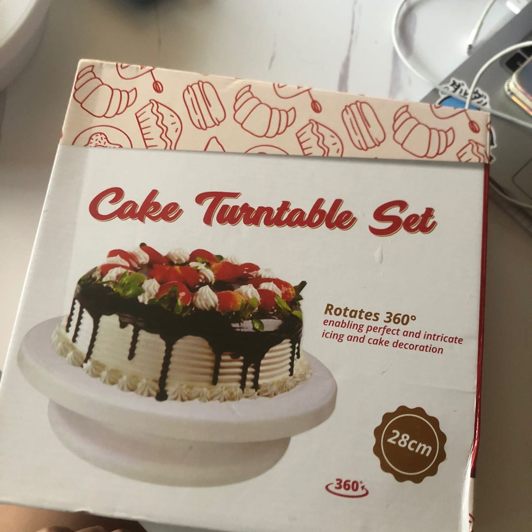 FREE REG MAIL Complete cake turntable set, Food & Drinks, Homemade ...