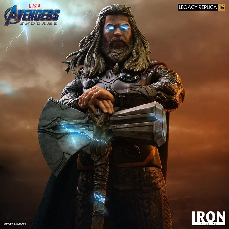 Iron Studios Endgame Thor legacy 1/4, Hobbies & Toys, Toys & Games on ...