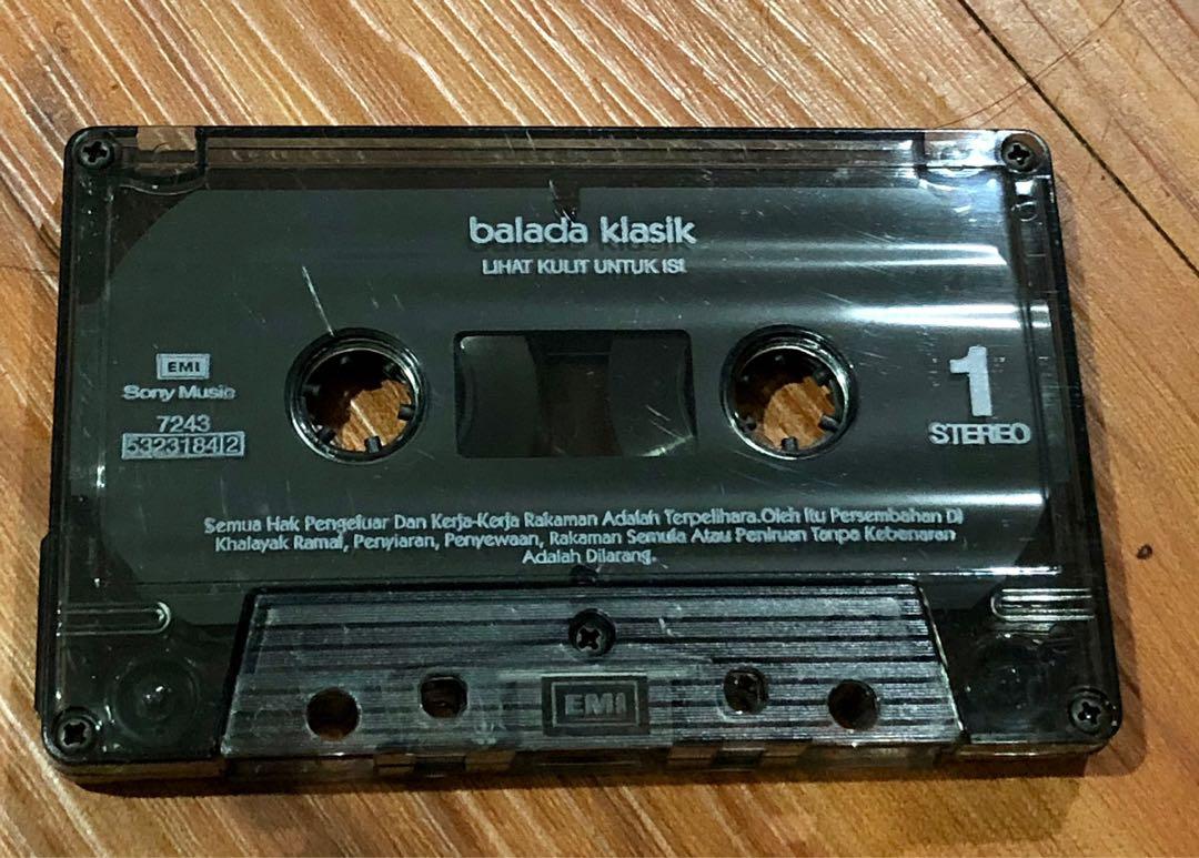 Kaset lama, Hobbies & Toys, Music & Media, CDs & DVDs on Carousell