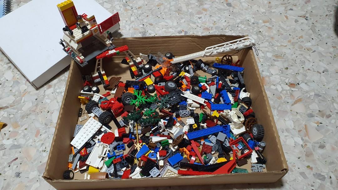 Lego loose bricks Shell, Hobbies & Toys, Toys & Games on Carousell