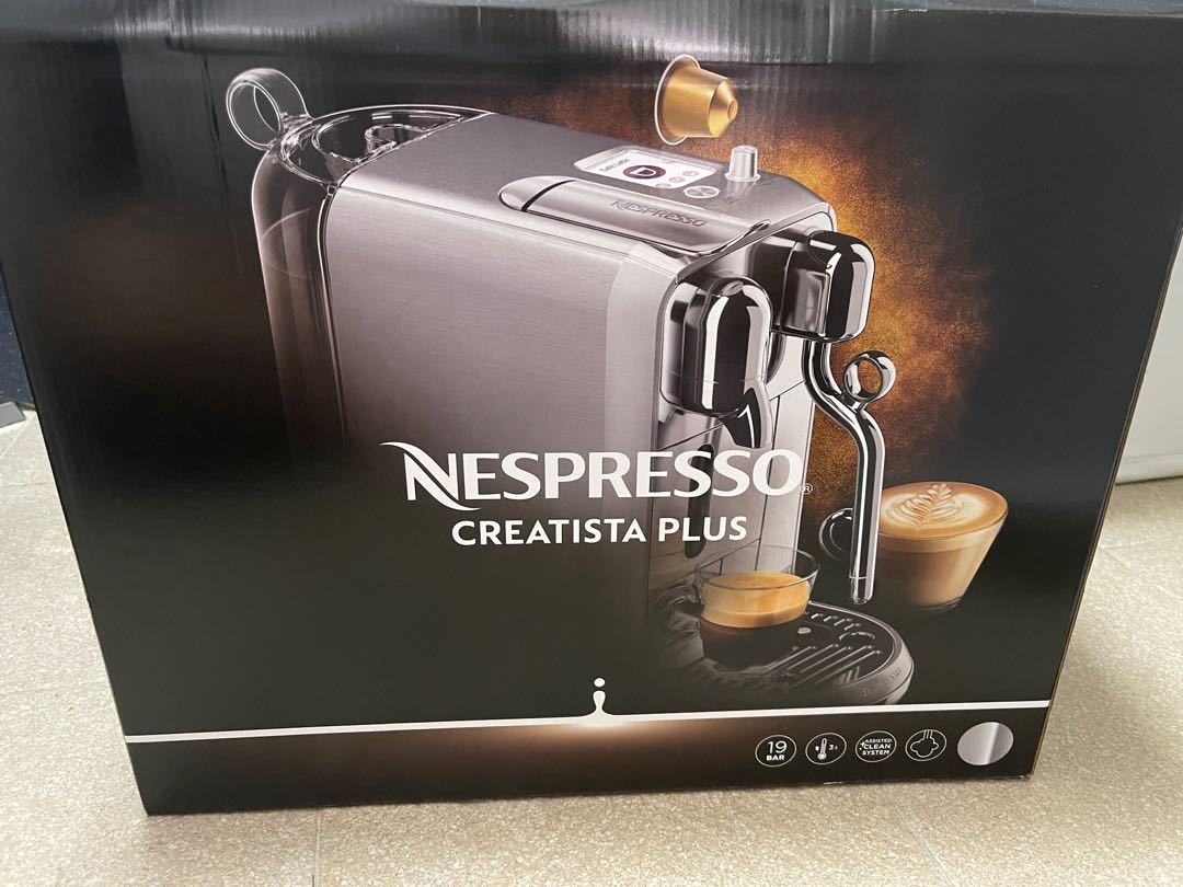 Nespresso creatista plus, TV & Home Appliances, Kitchen Appliances ...