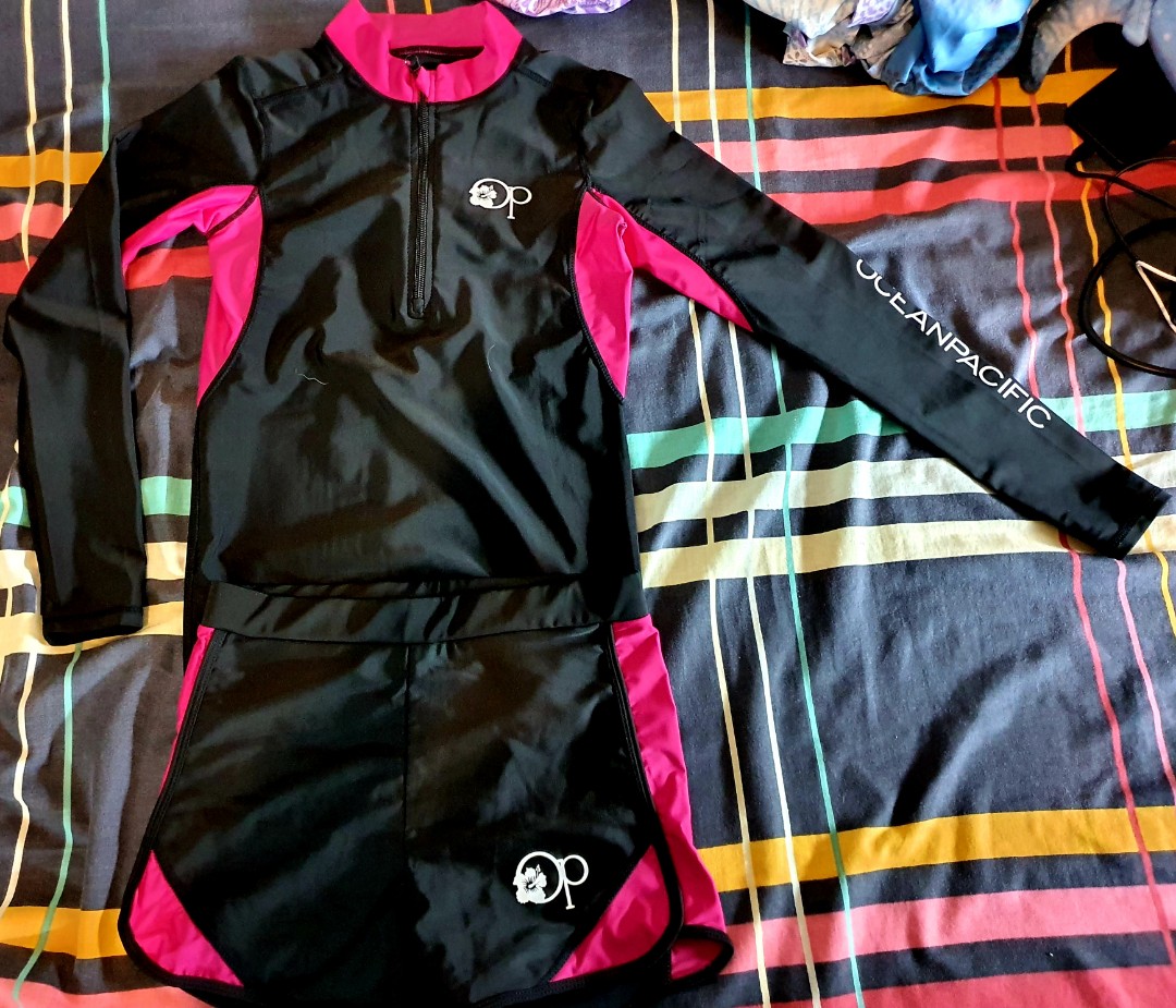 Rash GUARD OP SMALL TO SEMI M, Women's Fashion, Swimwear, Rash guard on ...