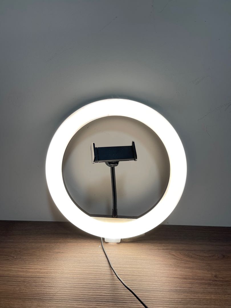 Ring light 3 colors, Furniture & Home Living, Lighting & Fans, Lighting ...