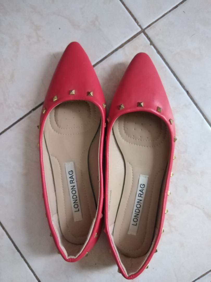 Sale! Red close shoes with stud godl, Women's Fashion, Footwear, Flats ...