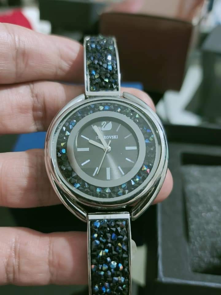 Swan Quartz Women, Women's Fashion, Watches & Accessories, Watches on ...